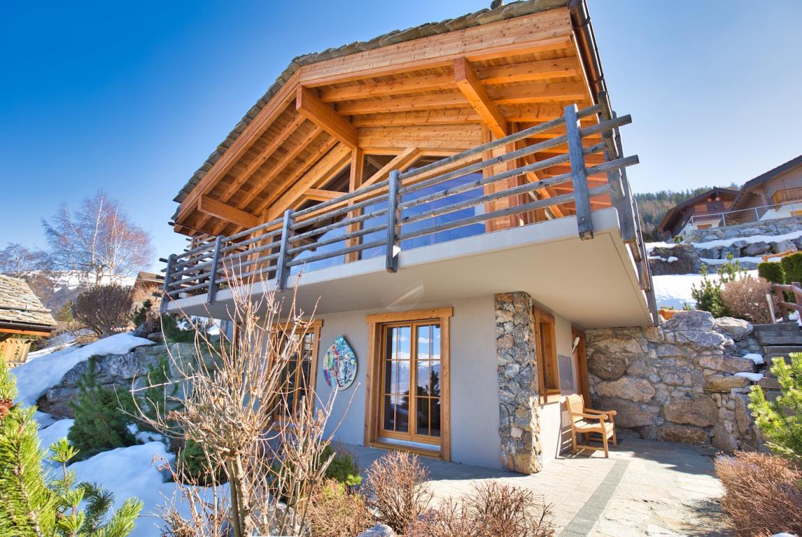 Modern Chalet for Sale in Nendaz, Switzerland